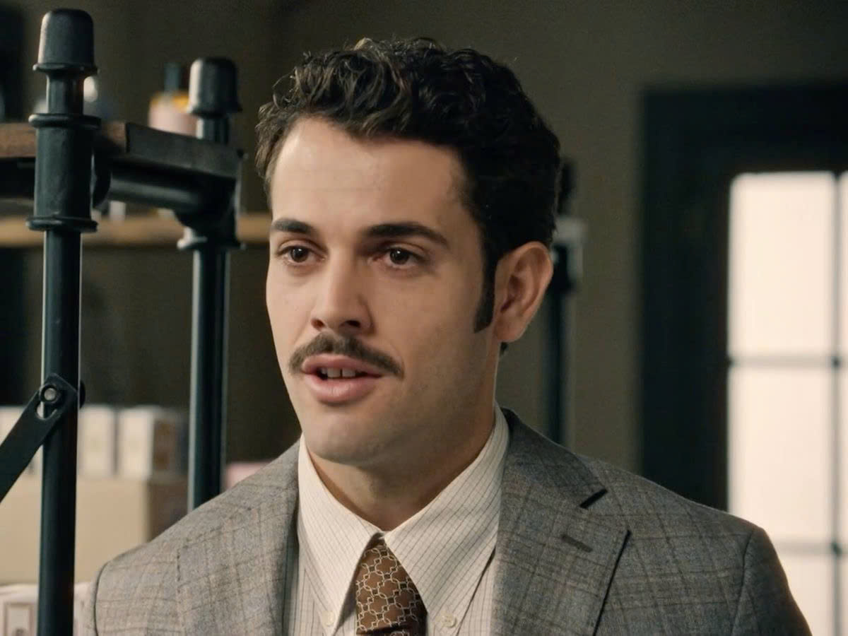 Dónde hemos visto antes a Gabriel de Mulder, que encarna a Santiago, el ...