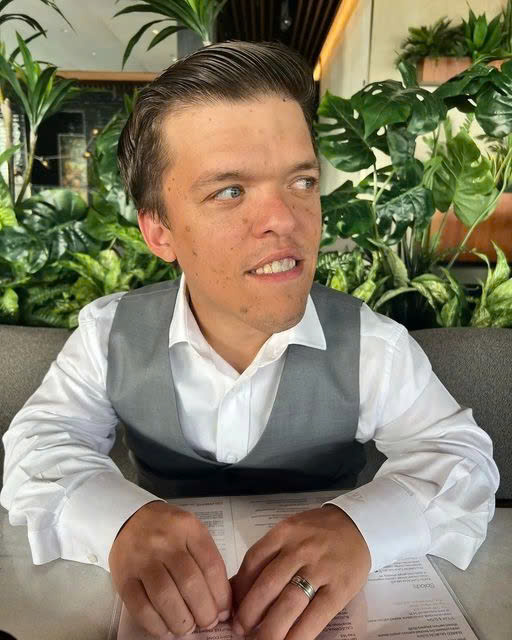 HOT NEWS!! LPBW How Much Is Zach Roloff Earning Now? NET WORTH After ...