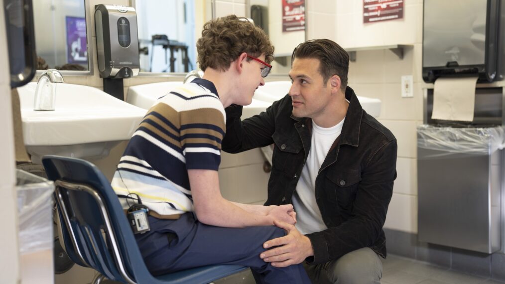 ‘9-1-1’: Eddie Makes Major Decision About Christopher, Plus 118 Lets ...