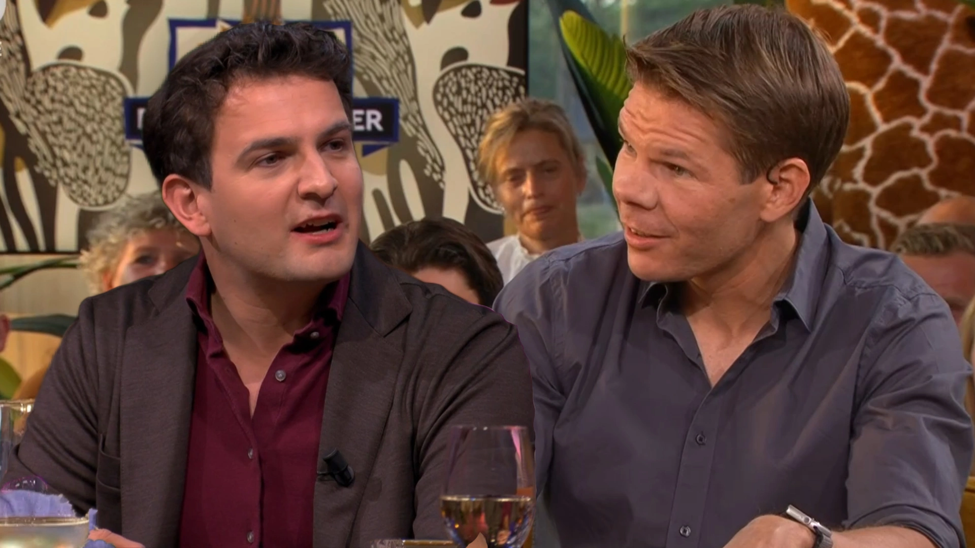 Rob Goossens vliegt Victor Vlam in de haren: ‘Lul toch niet, man ...