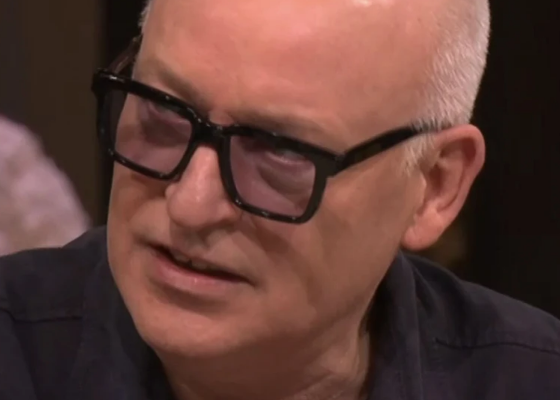 NET BINNEN: Johan Derksen onder vuur? Rene van der Gijp slaat alarm ...